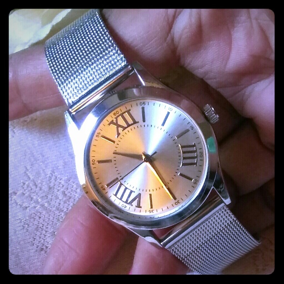 Vintage | Accessories | Vintage Unisex Mesh Band Watch | Poshmark